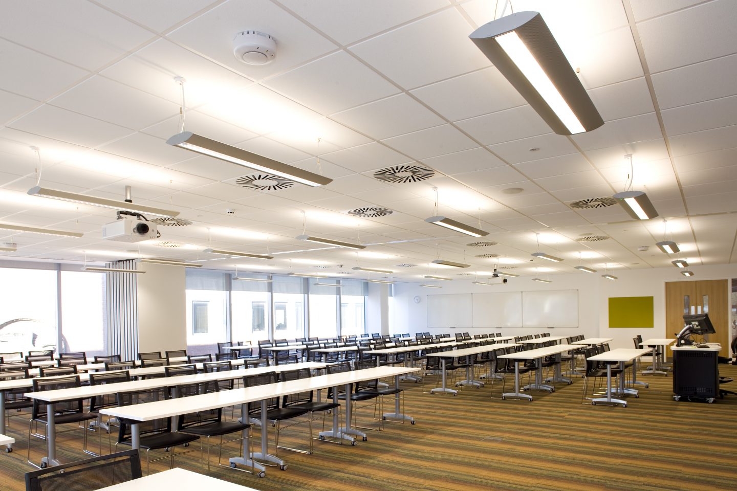 workplaces - INTO University Partnership - London